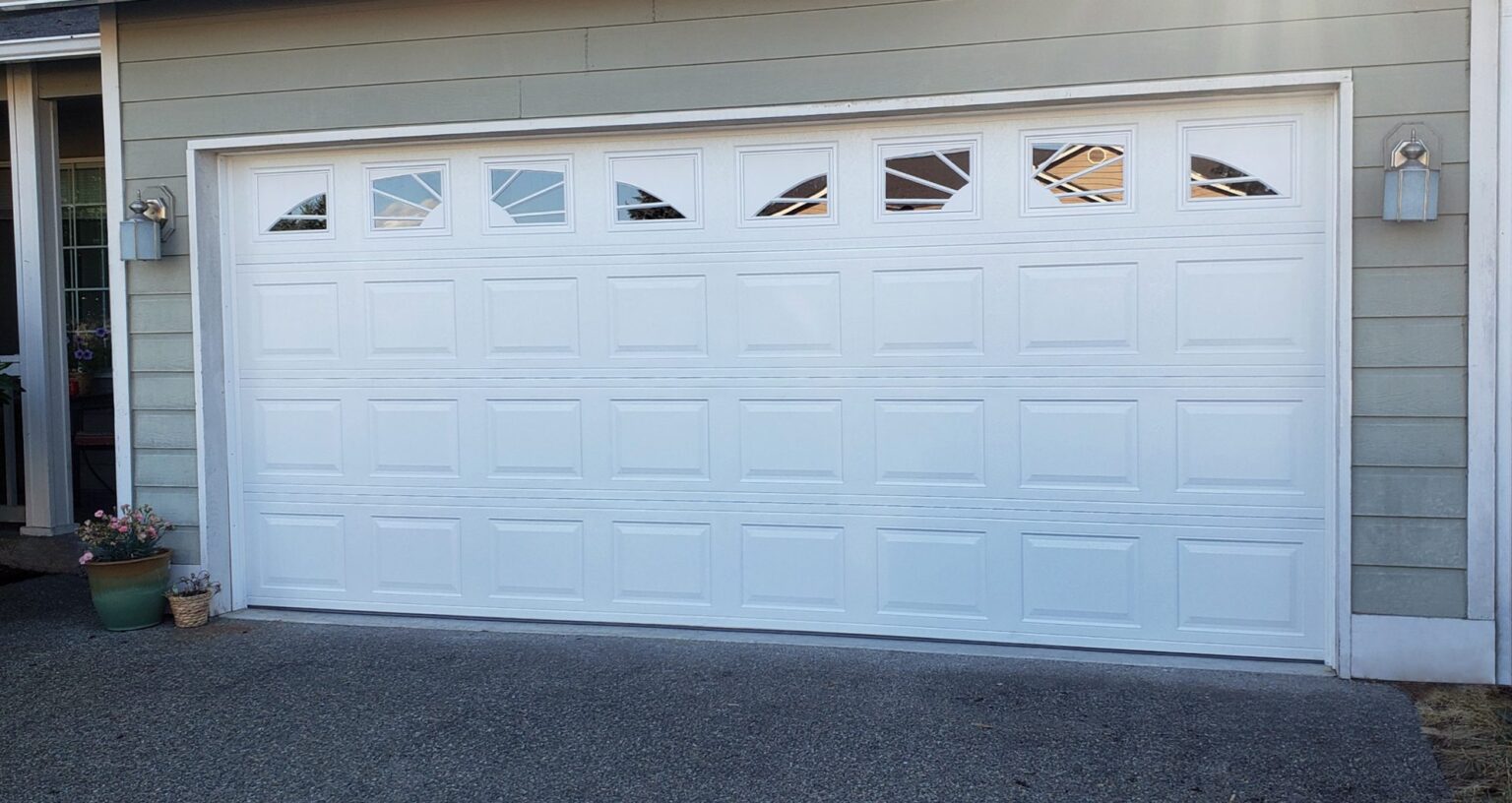 Northwest Door THERMA TECH 3400 - Rainier Garage Door